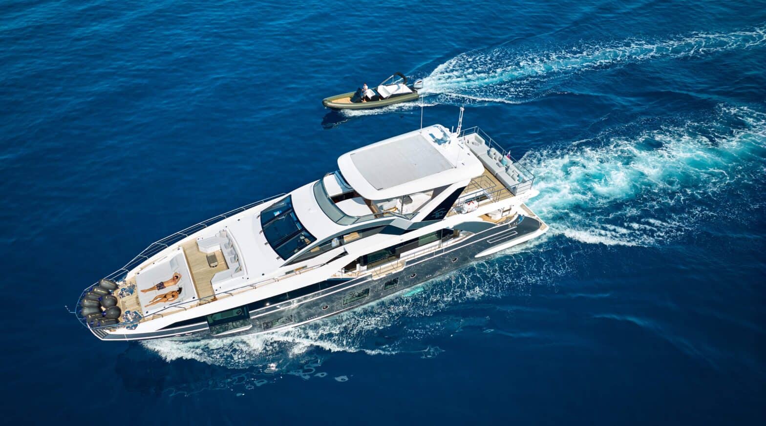 Azimut yachts, superyachts and luxury boats | Azimut Charter Club