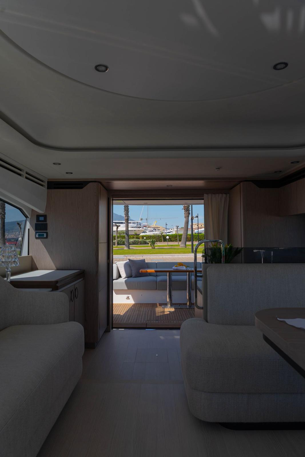 M/Y MABERA - FLY 53 | Azimut Charter Club